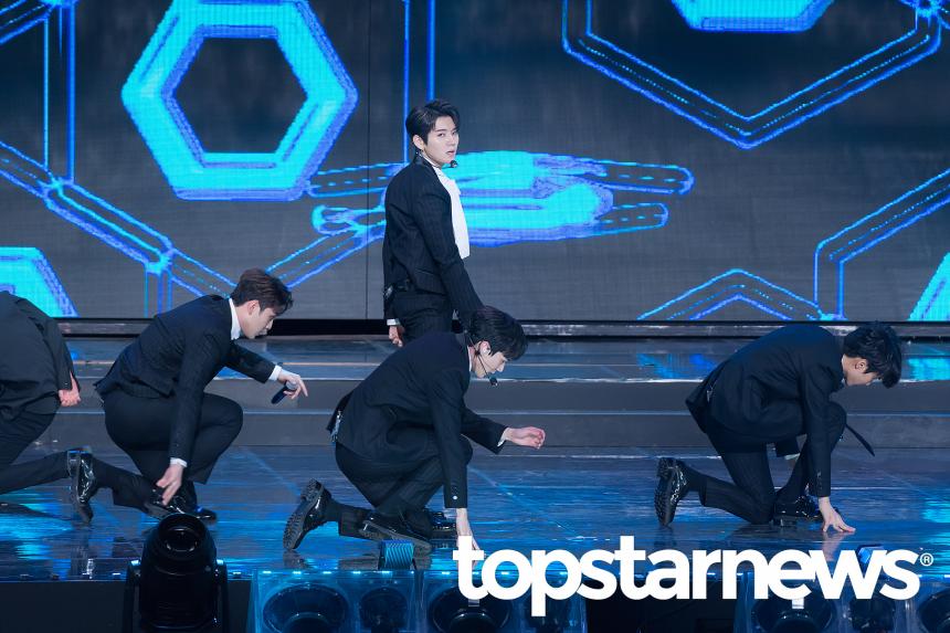 [UHD포토] 뉴이스트W(NU`EST W), ‘아련함 그 자체’ (가온차트) - 정송이 기자 - 톱스타뉴스