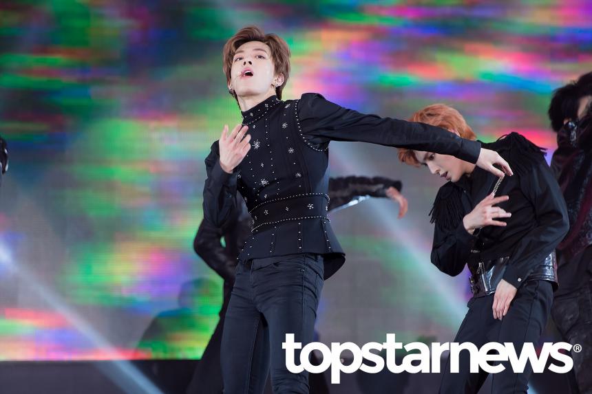 [UHD포토] 엔시티 2018(NCT 2018) 유타, ‘치명적인 타코야끼 프린스‘ (NCT 2018) - 정송이 기자 - 톱스타뉴스