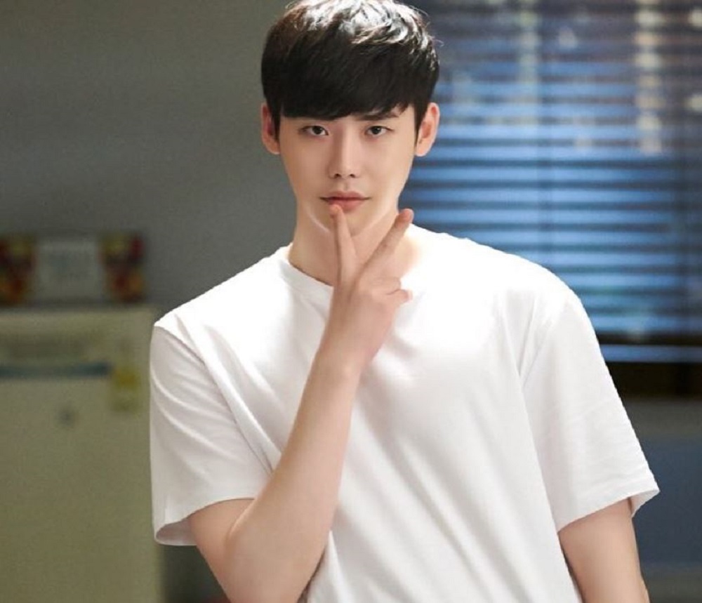 이종석, 흠잡을 곳 없는 완벽한 외모…‘비주얼 실화?’ - 김민성 기자 - 톱스타뉴스