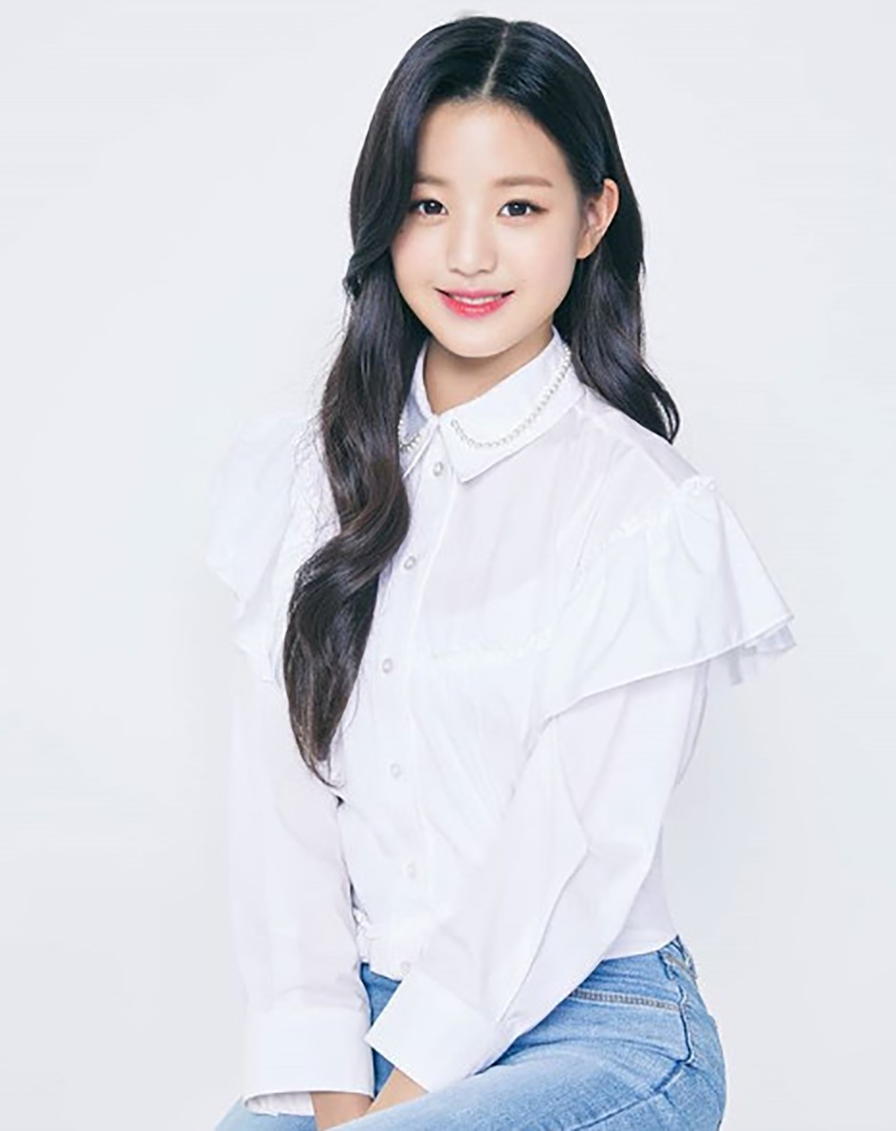 ‘프로듀스48 아이즈원 Izone 장원영 공식 인스타그램에 공개된 프로필 사진 ‘입덕을 부르는 비주얼 김희주 기자