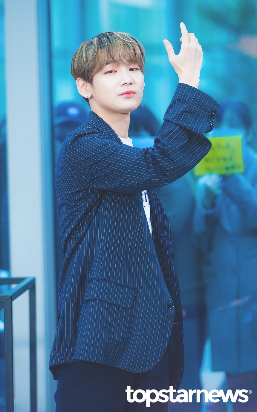 [HD포토] 제이비제이95(JBJ95) 켄타, ‘아련한 눈빛’ - 정송이 기자 - 톱스타뉴스