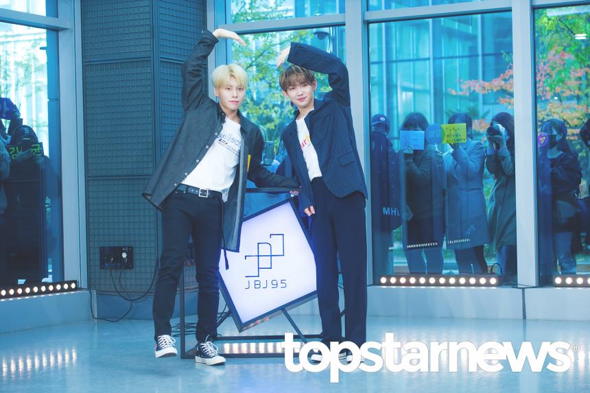 [UHD포토] 제이비제이95(JBJ95), ‘많이 사랑해주세요’ - 정송이 기자 - 톱스타뉴스
