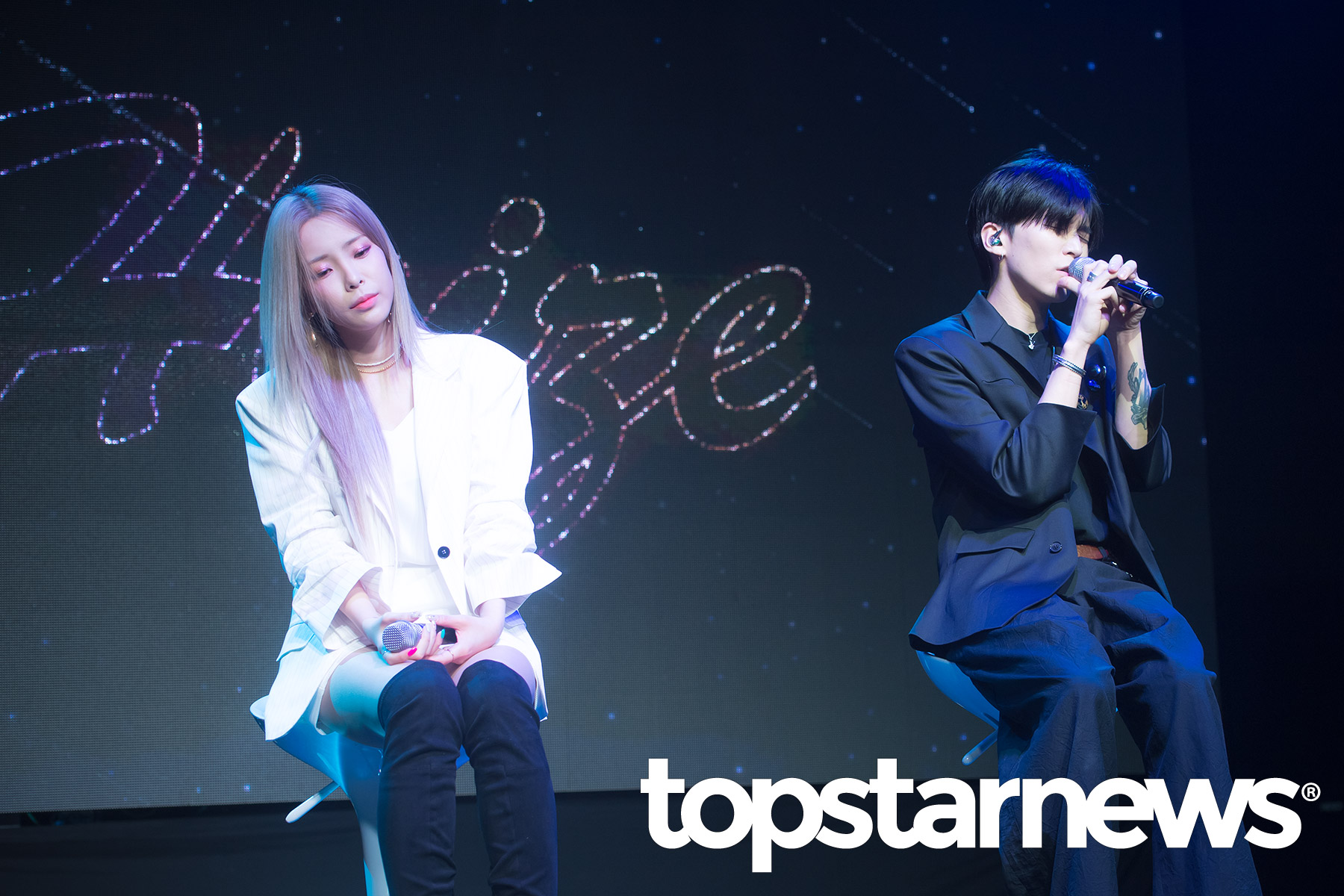 [UHD포토] 헤이즈(Hezie)-콜드(Colde), ‘감성 가득한 무대’ (그러니까) - 정송이 기자 - 톱스타뉴스