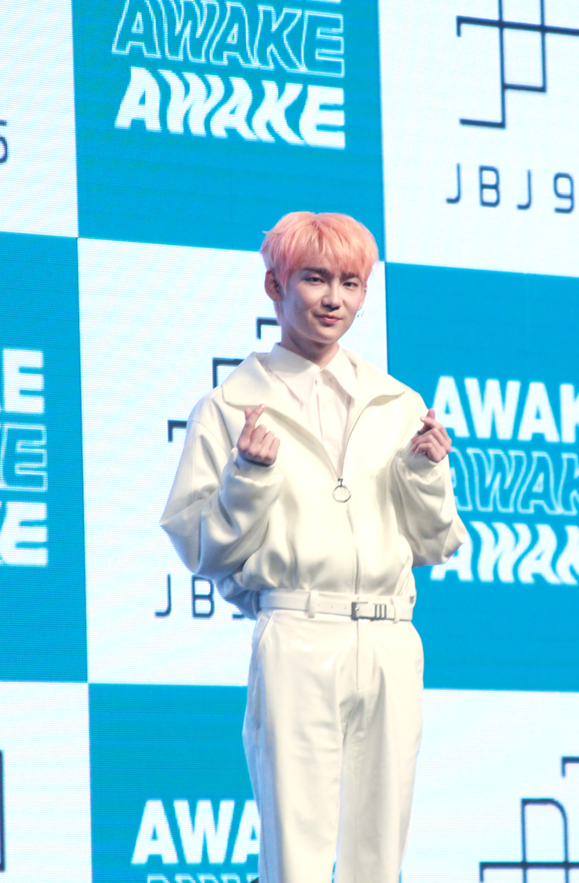 [현장] 제이비제이95(JBJ95), 청량미 담은 봄의 소년들…‘AWKAE’로 컴백 (종합) - 배지윤 기자 - 톱스타뉴스