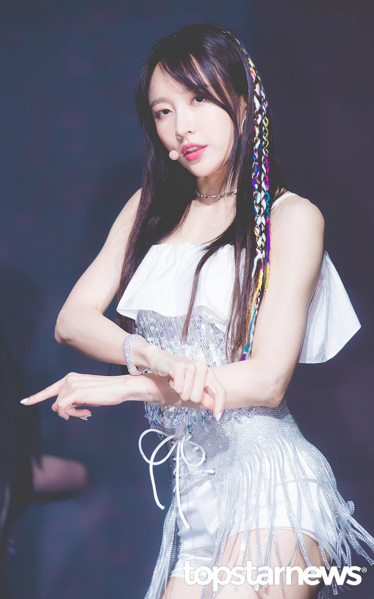 [HD포토] 이엑스아이디(EXID) 하니, ‘무대 위에서 더욱 빛나는 미모’ (ME&YOU) - 최규석 기자 - 톱스타뉴스