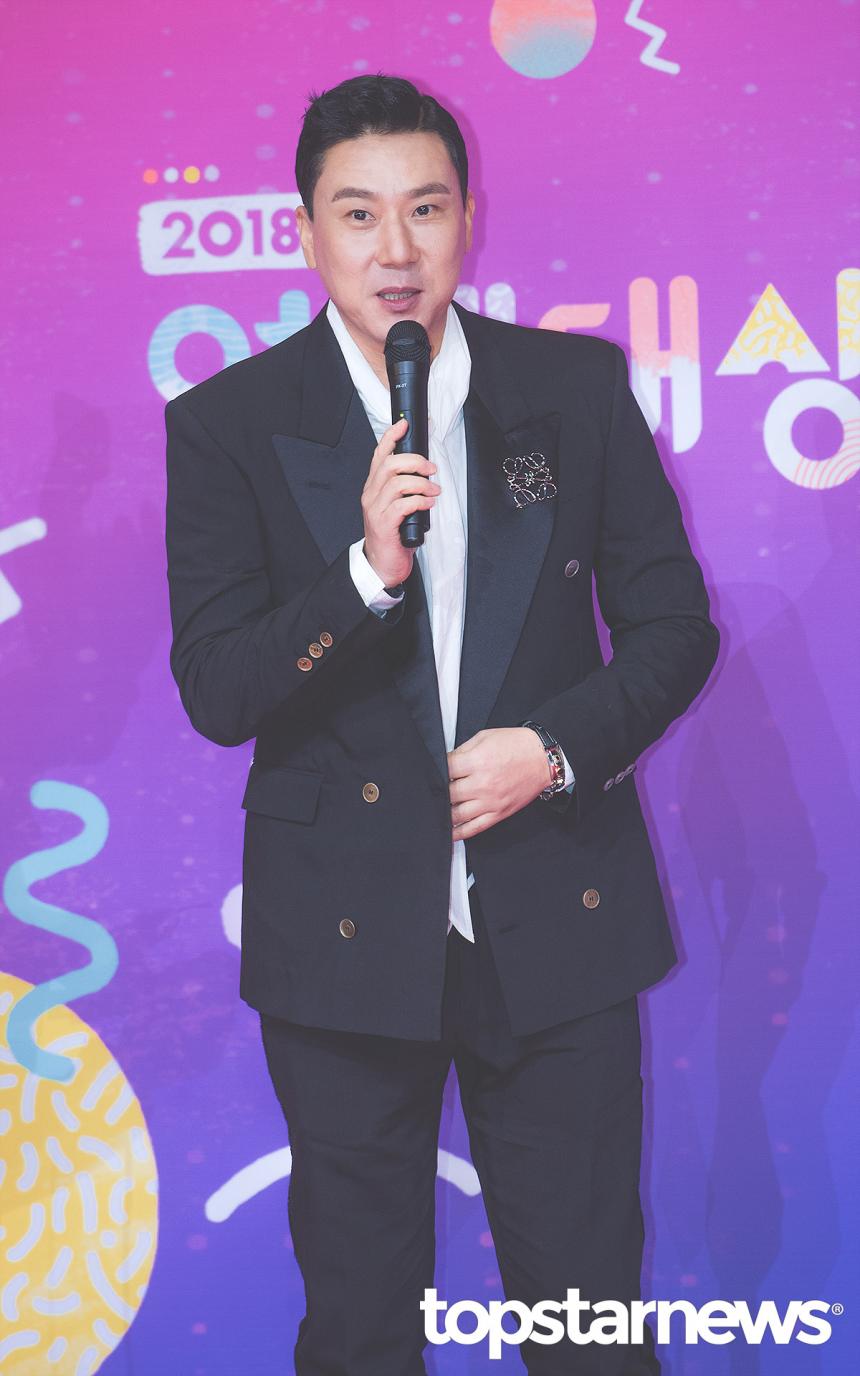 [리부트] “아무 일 없던 것처럼”…이상민, 샴푸 허위 광고 논란→유튜브 활동 시작 - 오서린 기자 - 톱스타뉴스 - 엔터/셀럽/리부트