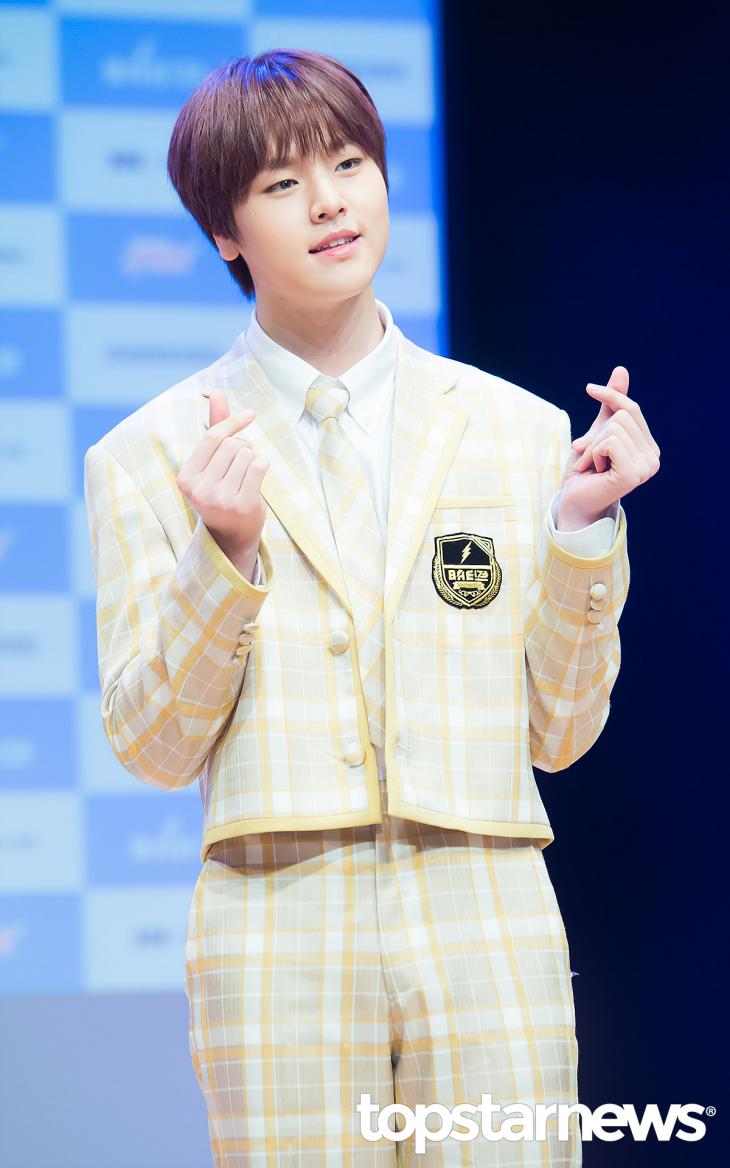 [HD포토] BAE173(비에이이173) 남도현, ‘햄찌표 손하트’ (반하겠어) - 정송이 기자 - 톱스타뉴스