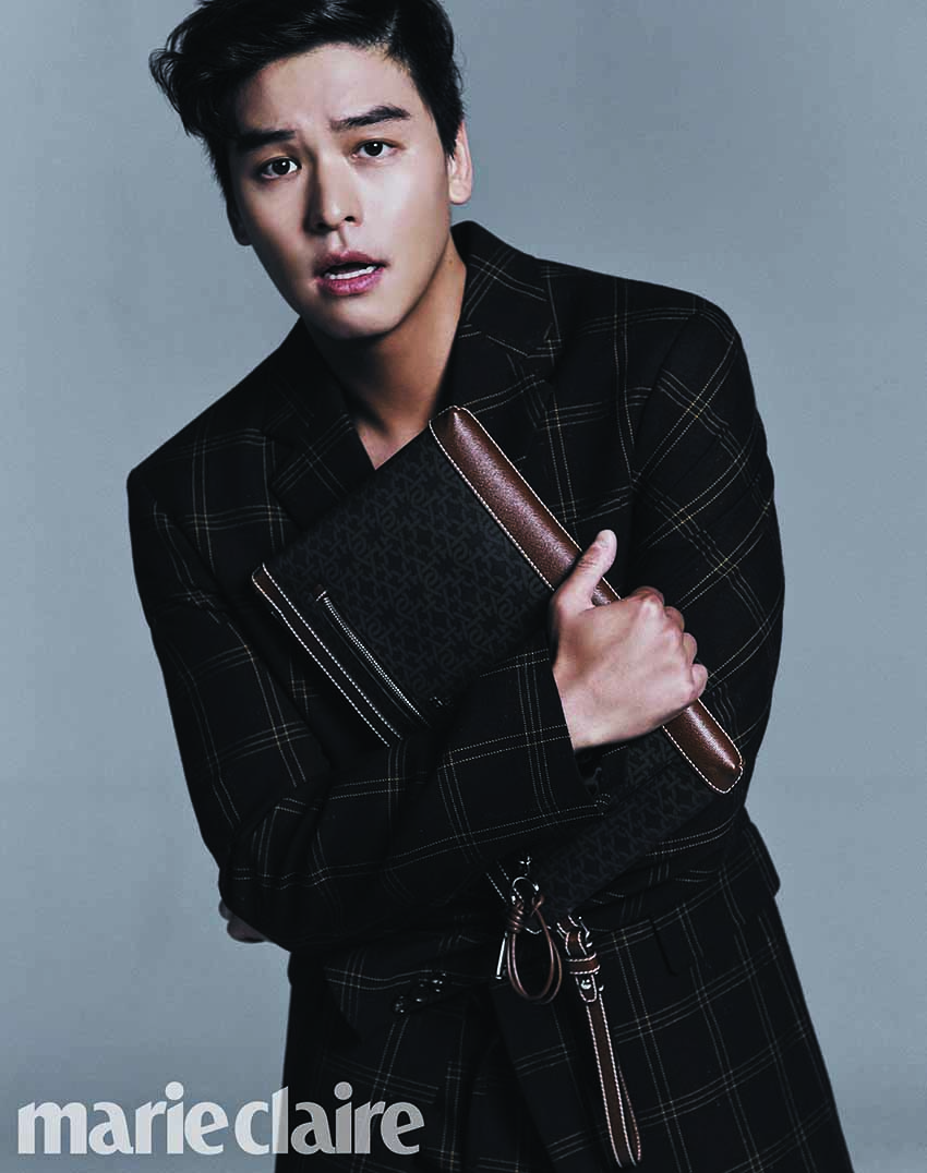 ‘리즈 시절로 귀환’ 이장우의 놀라운 변신… ‘100일 다이어트 프로젝트’ 후 단독 패션 화보 최초 공개 - 김혜진 기자 - 톱스타뉴스