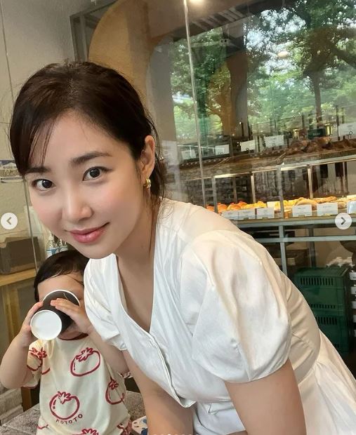 "일할 수 있을 만큼 회복"…최희, 안면마비 재활 근황 - 김현서 기자 - 톱스타뉴스