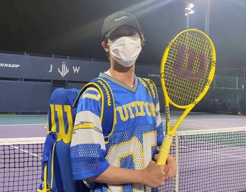 "Tennis Prince Jin" 방탄소년단 진에게 뜨거운 손키스 날린 미니언스 공계 '美의 남신' - 황선용 기자 - 톱스타 ...