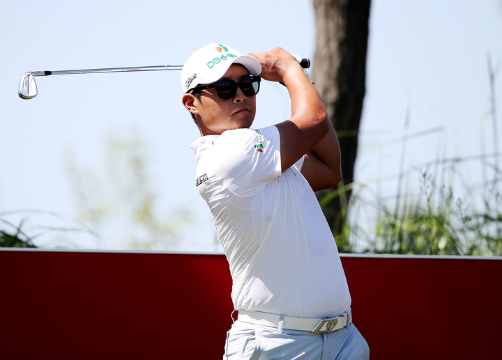 서요섭, KPGA LX챔피언십 1R 선두…2주 연속 우승 도전 - 편집팀 기자 - 톱스타뉴스