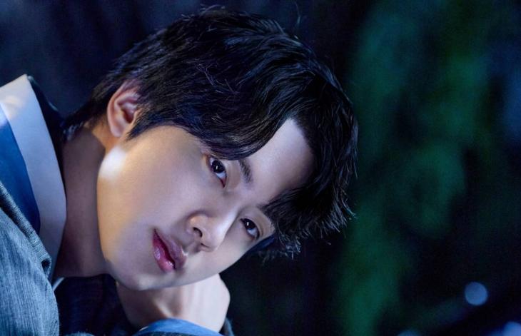 ″Jin is Visual King″…방탄소년단 진 '꽃선비 석진 눈빛에 심쿵' 2022 달마중 비하인드 컷 공개 - 황선용 ...