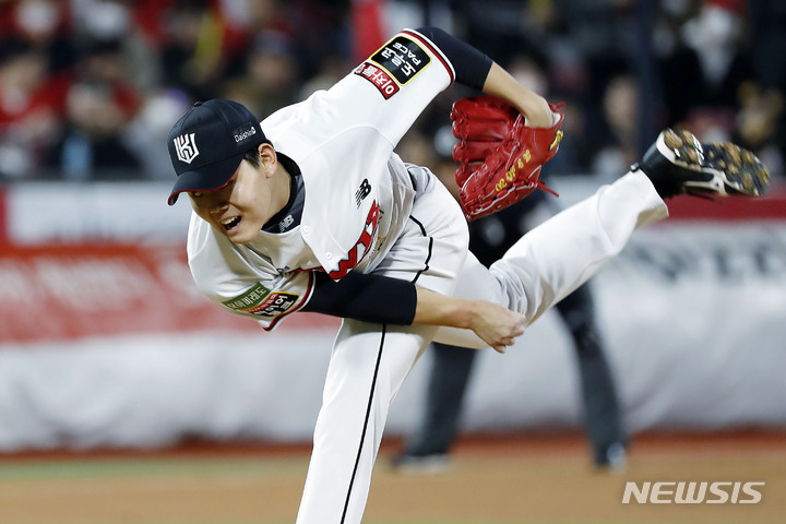 [WC 1차전]KT, KIA 꺾고 준PO행 '키움 나와!'…배정대 MVP(종합) - 편집팀 기자 - 톱스타뉴스
