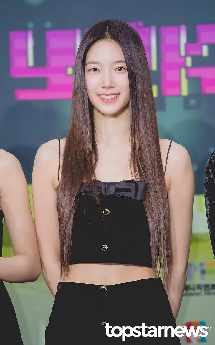 [HD포토] 르세라핌(LE SSERAFIM) 카즈하, ‘해맑은 미소’ (2022 KBS 가요대축제) - 최규석 기자 - 톱스타뉴스