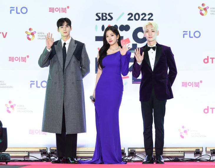 [UHD포토] 차은우-아이브 안유진-샤이니 키, ‘존잘남 존잘녀 파티’ (2022 SBS 가요대전) - 최규석 기자 - 톱스타뉴스