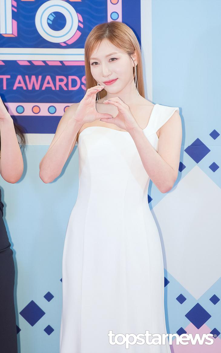 [HD포토] ‘WSG워너비’ 소연, ‘앙큼한 시그니처 포즈’ (2022MBC연예대상) - 최규석 기자 - 톱스타뉴스