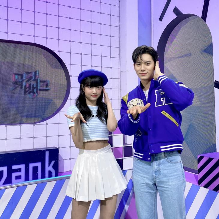 앞으로 이렇게 불러주세요…'뮤직뱅크' MC 홍은채-이채민 조합명 투표 결과는? - 이수현 기자 - 톱스타뉴스