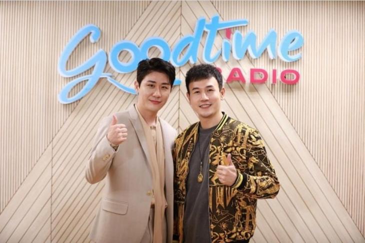 '슈퍼스타' 영탁, 태국 'Goodtime RADIO' 출연 '찌니야 찐이야' - 조양경 기자 - 톱스타뉴스
