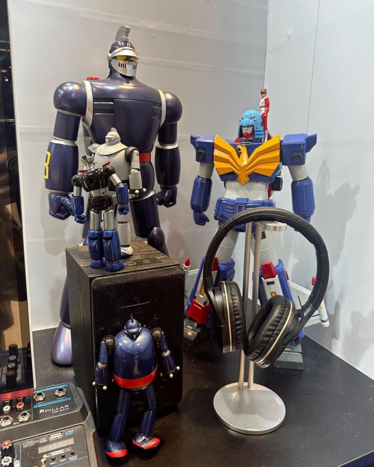 영탁, 팝업스토어 'TAKs STUDIO' 성료 전국 각지서 1만 5천명 방문…"내 사람들 우리 올해도 행복하자" - 장지우 ...