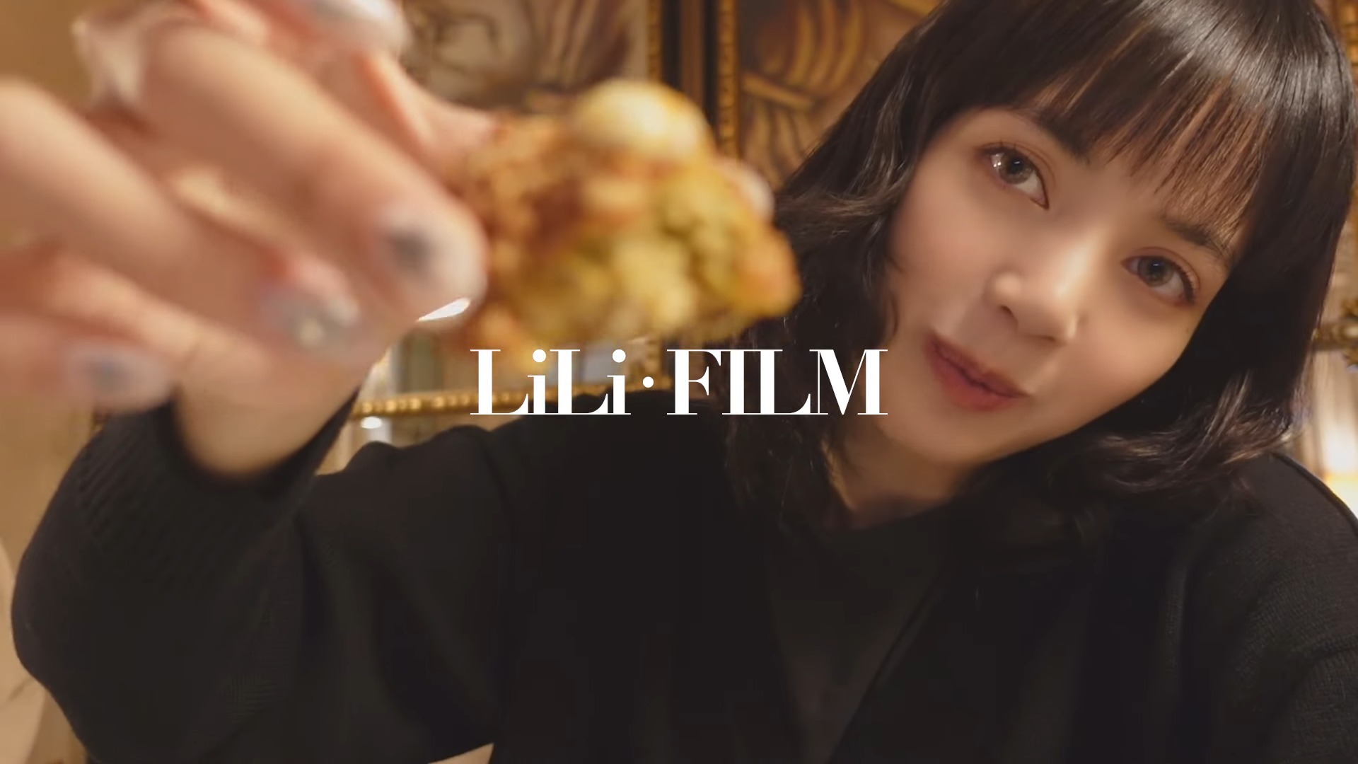 ‘Queen LISA’ 블랙핑크 리사, 2023 파리 패션 위크→베르사유궁 근황 전해…유튜브 구독자 1092만 돌파 - 황선용 ...