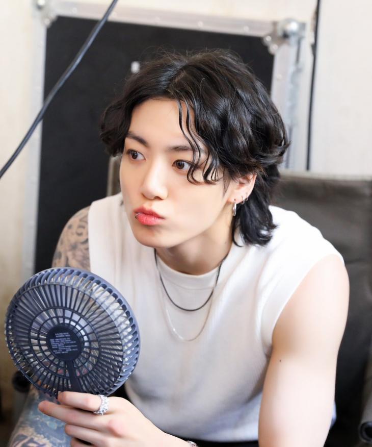 [BTS News] 방탄소년단 정국, 'Dreamers' 뮤직비디오 유튜브 1억 5000만뷰 돌파→'FIFA' 누적 조회수 1위 ...