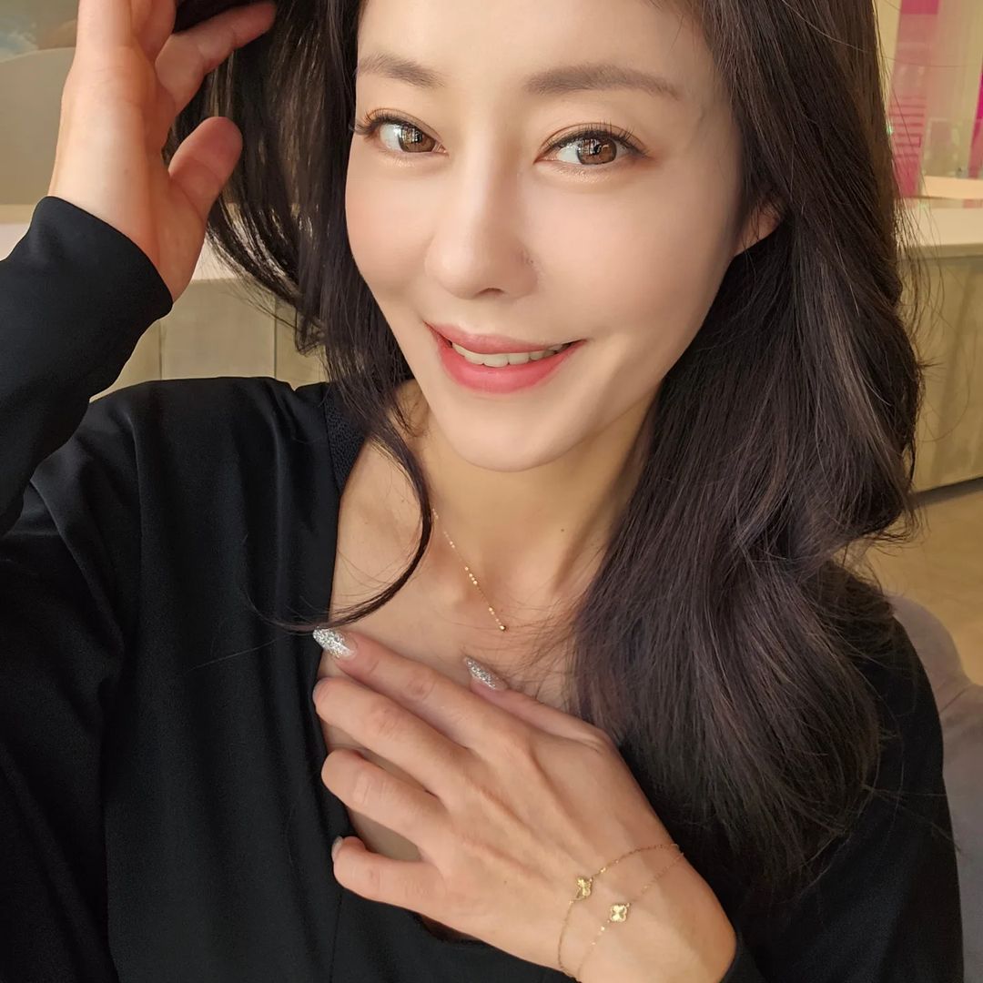 쥬얼리 출신 이지현, 자녀들 싸움에 싱글맘 고충 토로…“눈물까지 빼놓고” - 오서린 기자 - 톱스타뉴스