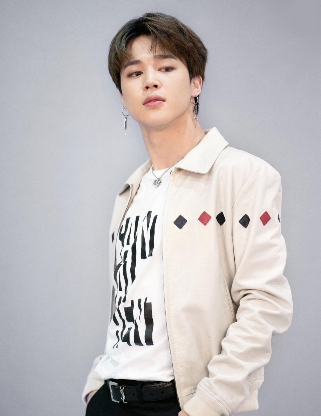 [BTS News] 방탄소년단 지민, 인스타그램 언급량 7000만 개인 世 1위…7000만 언급량 'Global It Boy' - 황선용 기자 - 톱스타뉴스