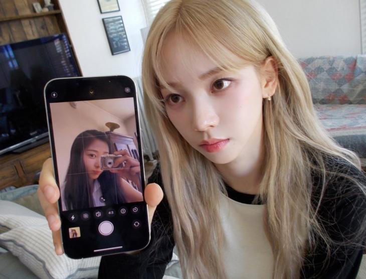 에스파 카리나, 비현실적 금발 미모…"4세대 걸그룹 대표 비주얼" - 정은영 기자 - 톱스타뉴스