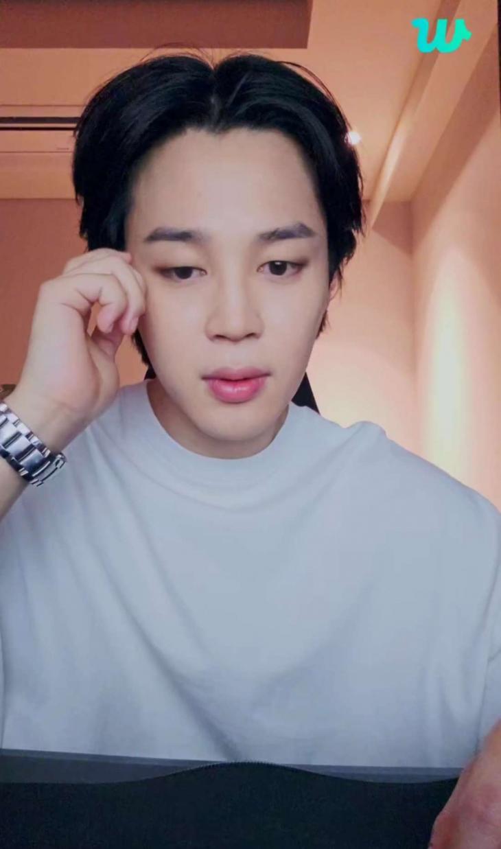 [BTS News] ‘진정성의 의인화’ 방탄소년단 지민, 9월의 시작은 로맨틱 무드로♥ - 황선용 기자 - 톱스타뉴스