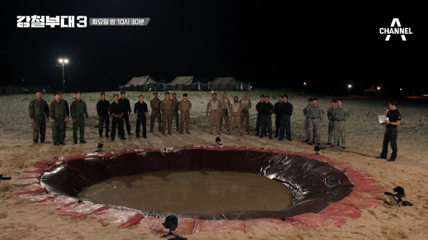 '강철부대3' HID 강민호-이동규 VS UDU 김수원-고인호, 참호 격투 대접전 결과는? - 한수지 기자 - 톱스타뉴스