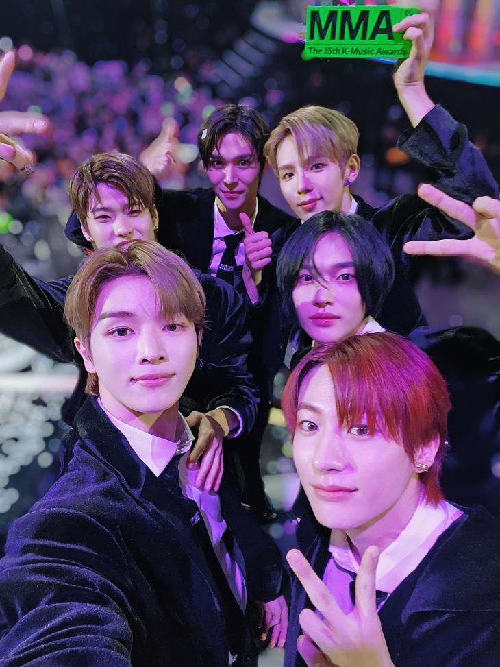 라이즈 쇼타로·소희·원빈·성찬·앤톤·은석, ‘2023 MMA’ 수상 소감 남겼다 - 오서린 기자 - 톱스타뉴스 - 엔터/가요