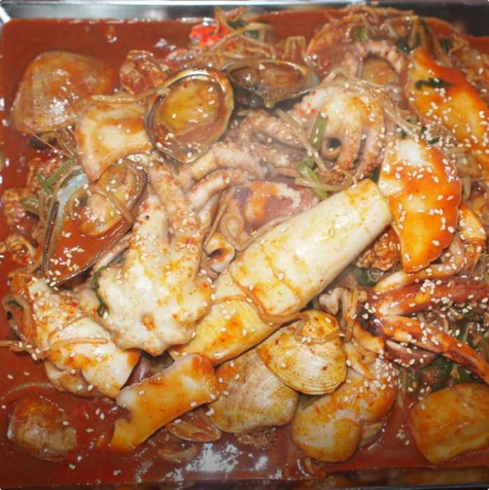 ‘생생정보’ 인제 곱창전골·해물탕·해물찜 맛집 위치는? “우와한 식당” - 장필구 기자 - 톱스타뉴스 - 엔터/방송