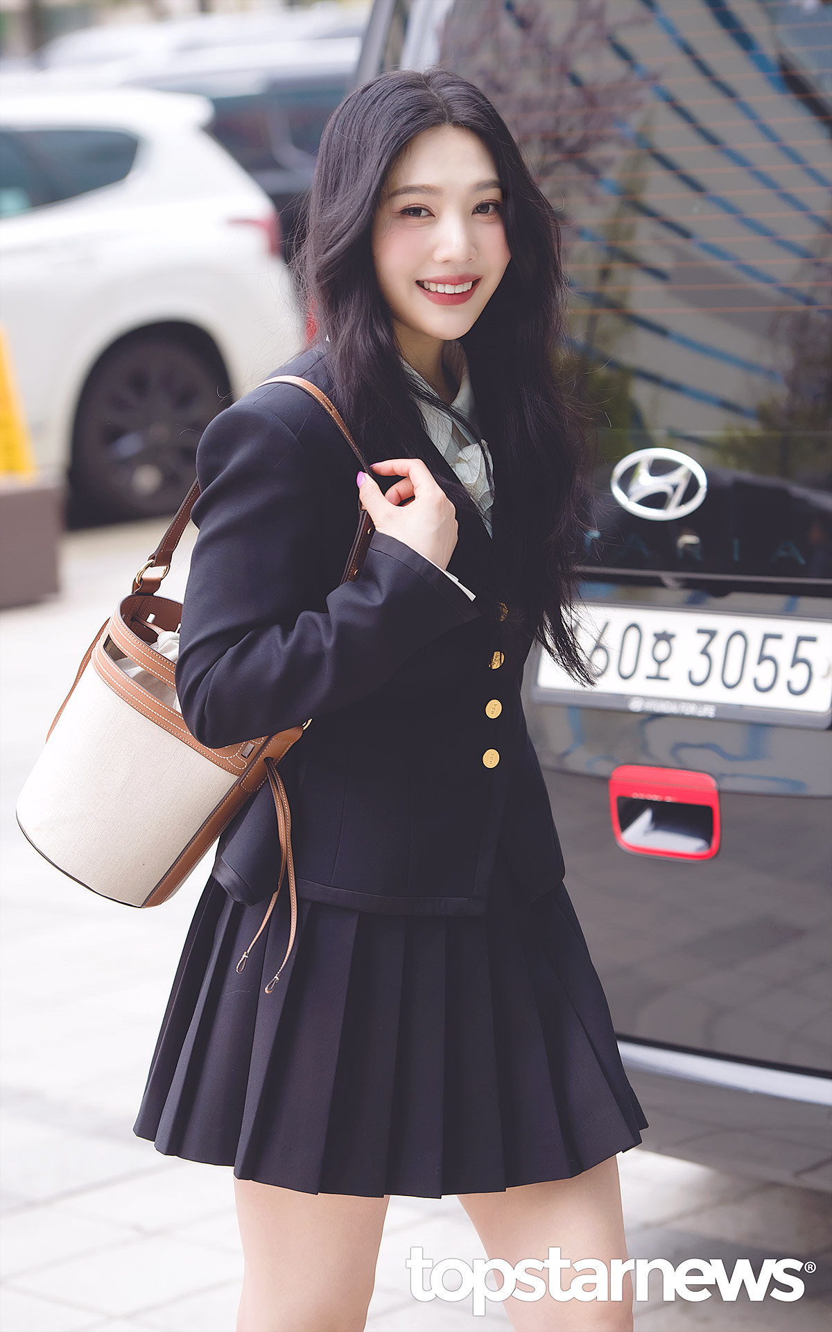 레드벨벳 조이, ‘미소와 함께 등장’ (동물농장 출근길) [HD포토] - 최규석 기자 - 톱스타뉴스