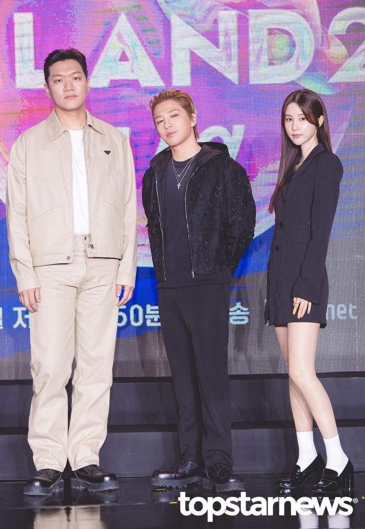 투애니포(24)-태양-비비엔(VVN), ‘뮤직 프로듀서 2인과 함께한 메인 프로듀서’ (아이랜드2 제작발표회) [HD포토] - 최규석 기자 - 톱스타뉴스