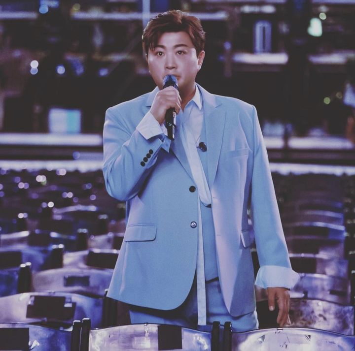 김호중 일행, 식당서 소주 5병 주문…유명 래퍼도 동석 - 편집팀 기자 - 톱스타뉴스