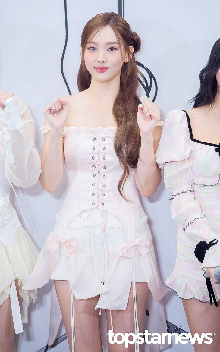 트와이스 나연, ‘인간 복숭아의 응원’ (딴따라 JYP) [HD포토] - 최규석 기자 - 톱스타뉴스