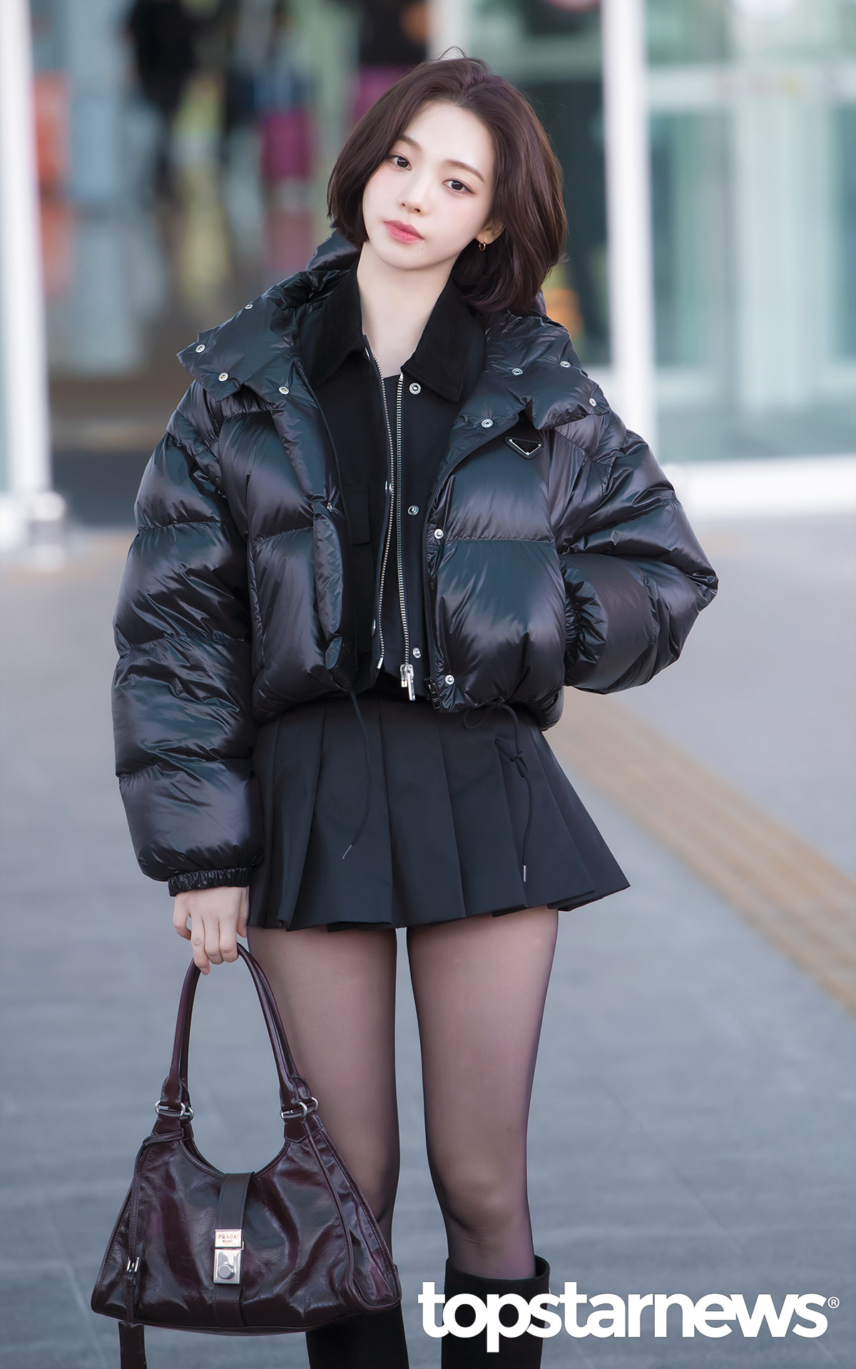 에스파 카리나, 단발 변신 후 첫 공식 석상…밀라노 패션위크 프라다 쇼 참석 [스타일 HD] - 최규석 기자 - 톱스타뉴스 ...