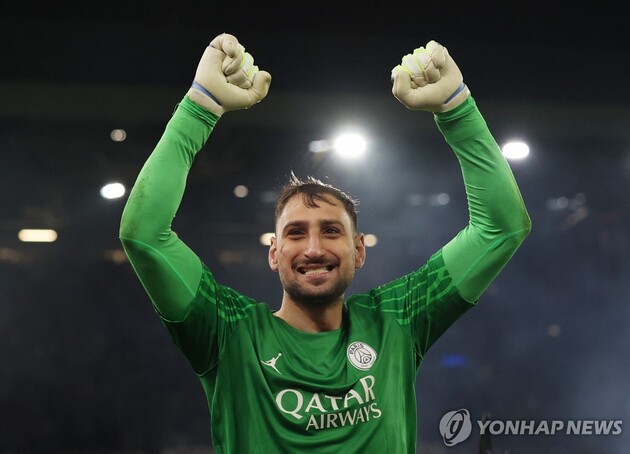 ‘PSG’ UCL 8강서 1,2차 합계 5-4 승리…‘돈나룸마’ 선방 돋보여 - 문유진 기자 - 톱스타뉴스 - 스포츠