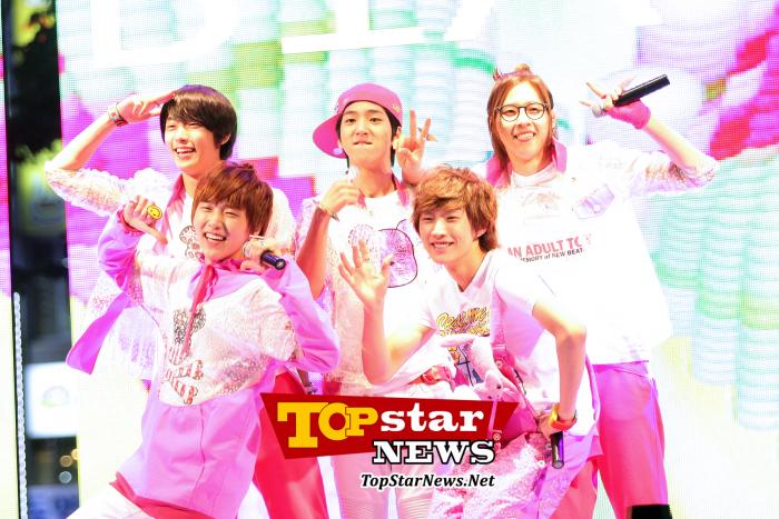 B1A4, OK로 신인다운 상큼한 무대 선사 - 이경아 기자 - 톱스타뉴스