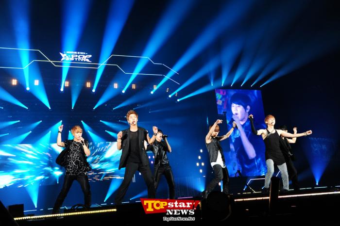 K-POP 드림콘서트, 도쿄돔이 떠나갈 듯 환호 - 장영권 기자 - 톱스타뉴스