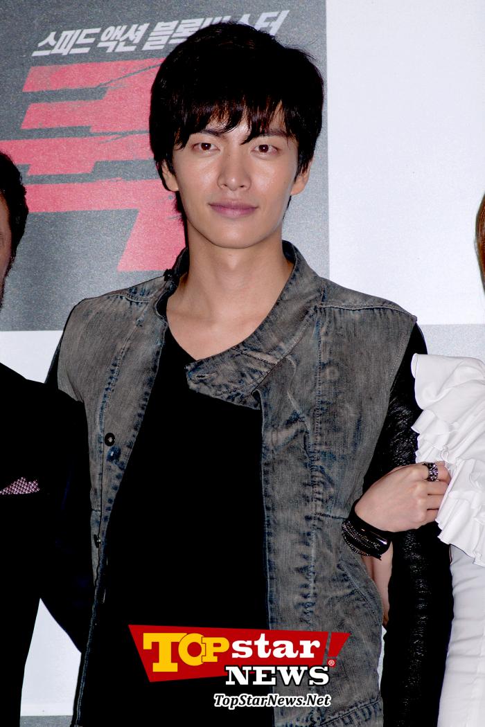 영화 '퀵' 출연진, '흥행도 기대하고 있어요' - 최규석 기자 - 톱스타뉴스