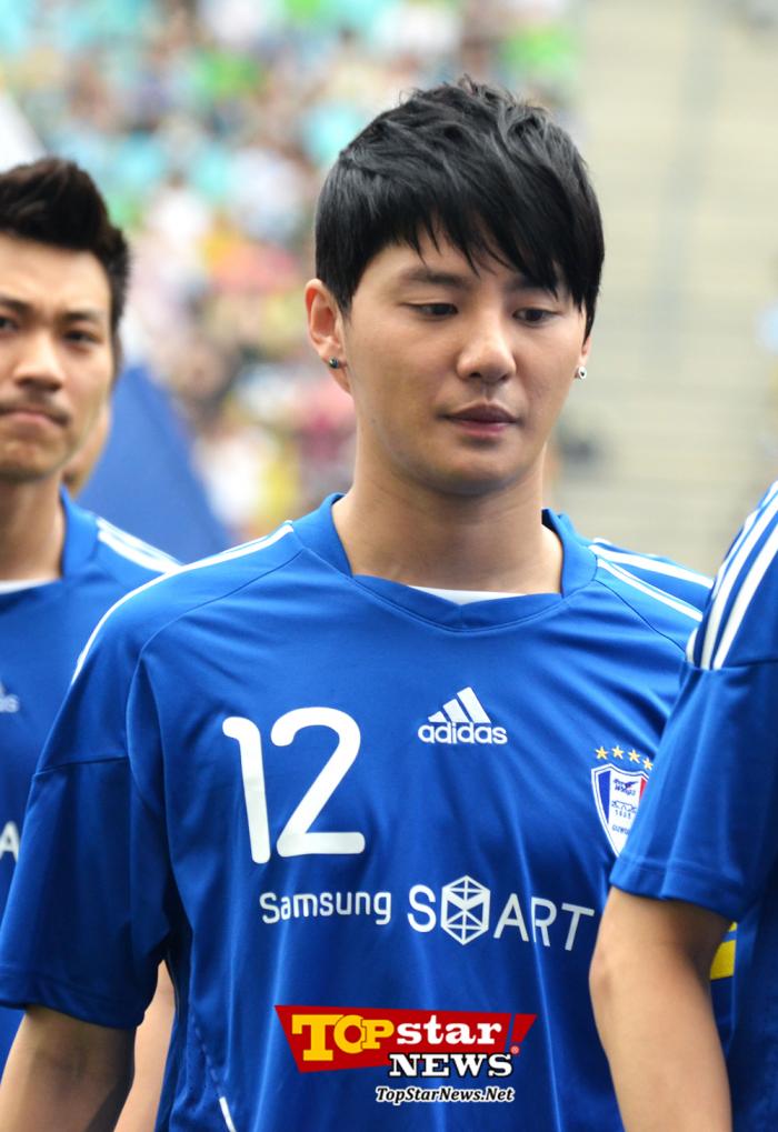 JYJ 김준수, FC MEN 단장으로도 맹활약 - 이화선 기자 - 톱스타뉴스