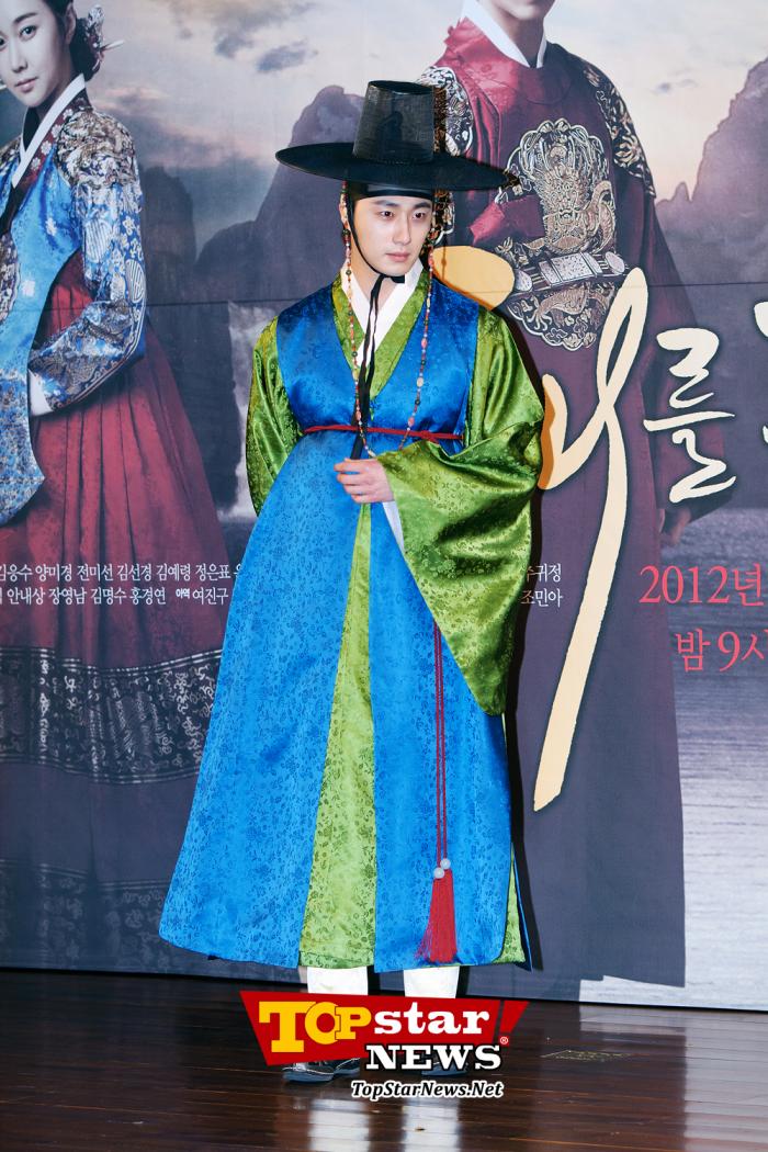 각기다른 색깔을 지닌 젊은 그들의 애지애가(愛之哀歌), MBC 새 수목드라마 '해를 품은 달' 제작발표회 현장 - 최규석 기자 ...