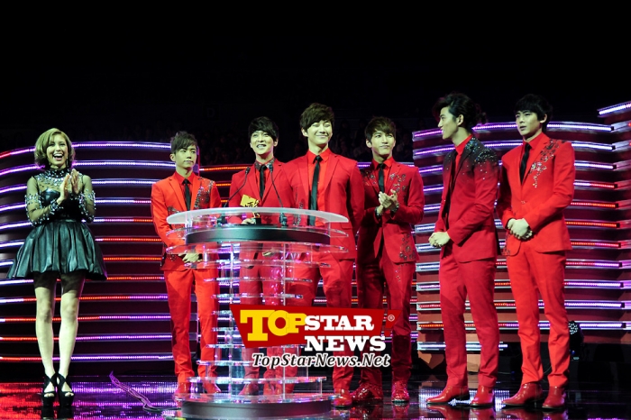 2PM, MTV VMAJ 최우수 그룹 비디오상 수상 [KPOP] - 장재연 기자 - 톱스타뉴스