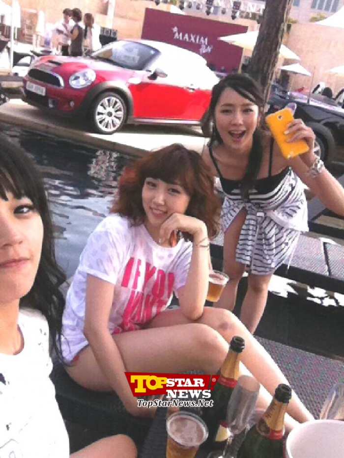 New Girl Group Bikiny, on Maxim's July issue [KPOP] - Kevin Jung 기자 - 톱스타뉴스