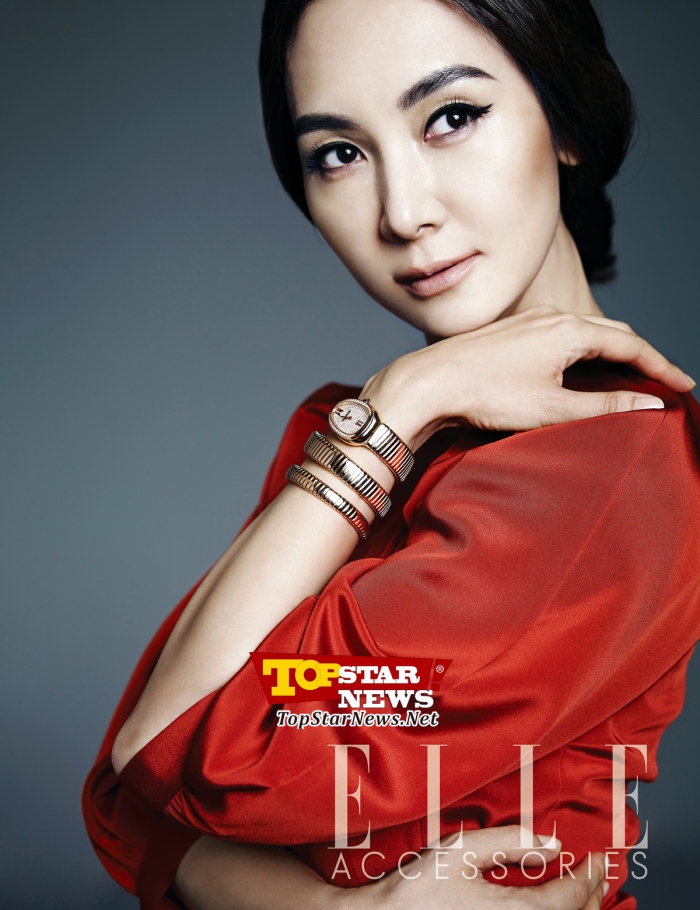 채시라(Chae Shi Ra), 액세서리 패션 화보 공개 - 김명수 기자 - 톱스타뉴스