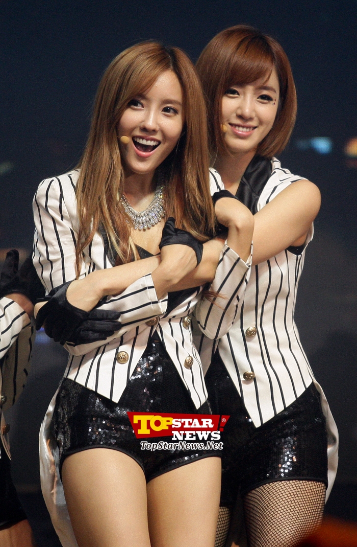 티아라(T-ara), 말레이시아 쇼케이스 성료 후 귀국 [KPOP] - 김명수 기자 - 톱스타뉴스