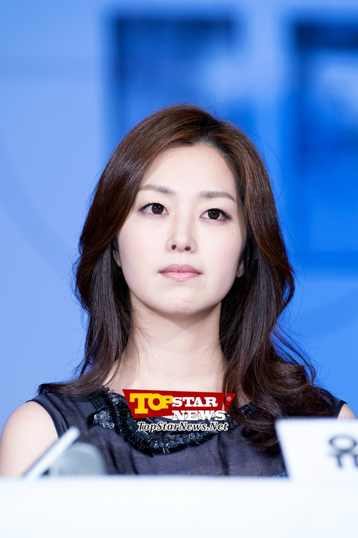 유민(Yumin), “한국 드라마에 복귀하게 돼 영광” … 아이리스 Ⅱ 쇼케이스 현장 [KSTAR PHOTO] - 배여정 기자 ...