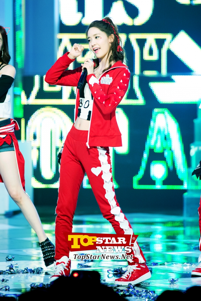 Girls’ Generation’s YoonA, ‘A smile that is on par with a national ...