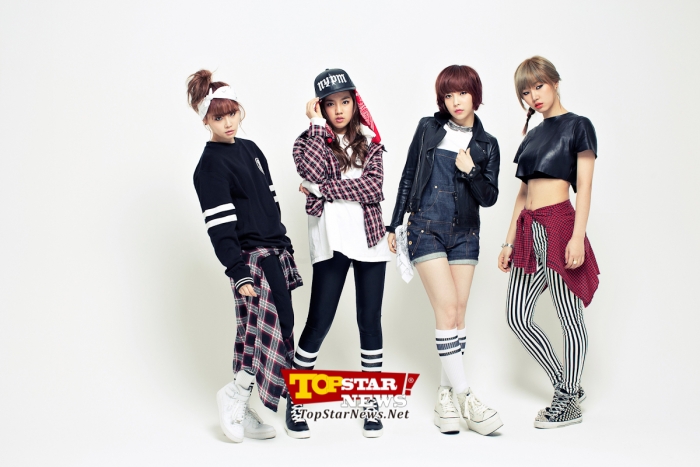 Interview with D-UNIT, Displaying their unique charms through ‘Talk to ...